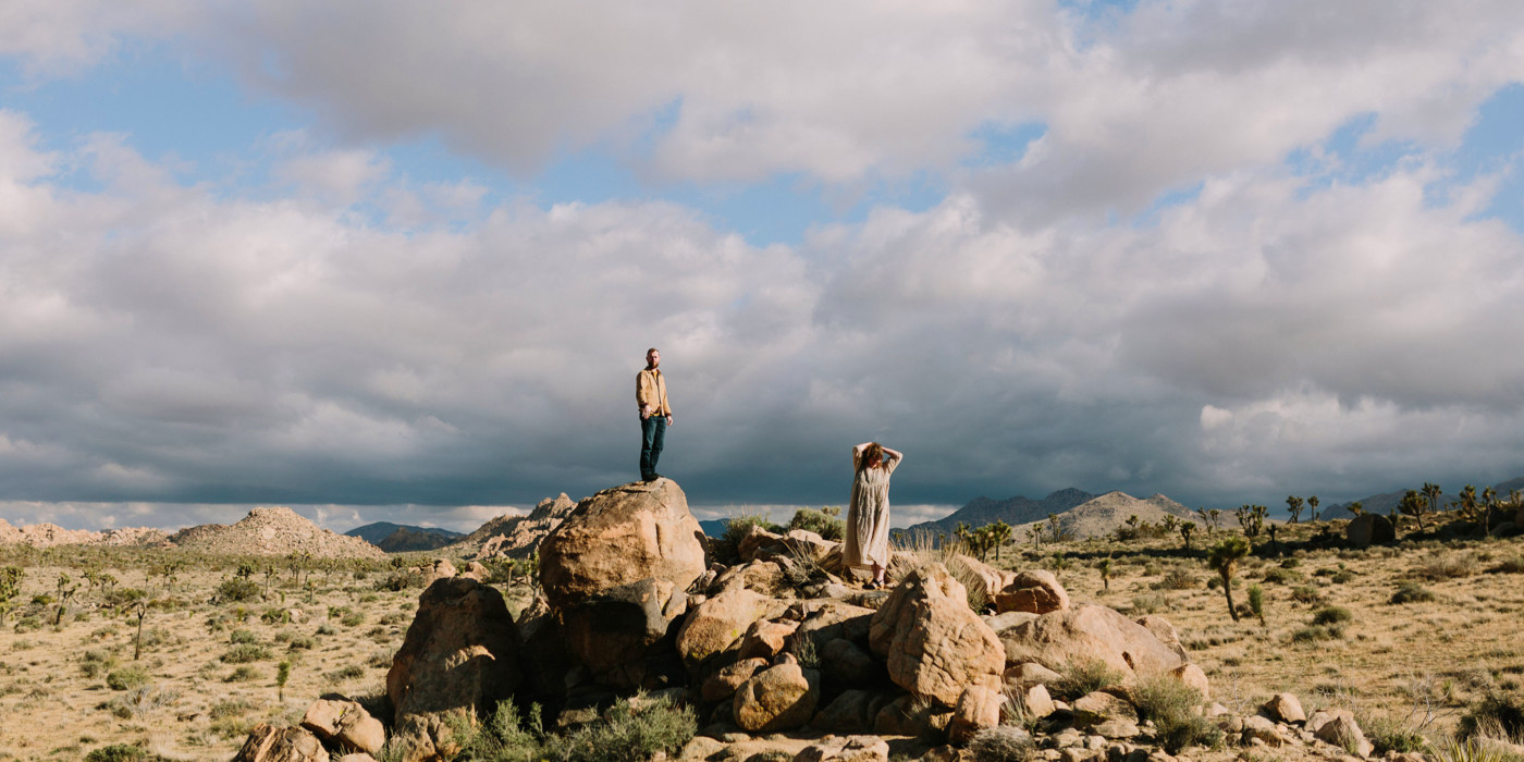 A Handy Guide to Desert Portraits - Let's Frolic Together